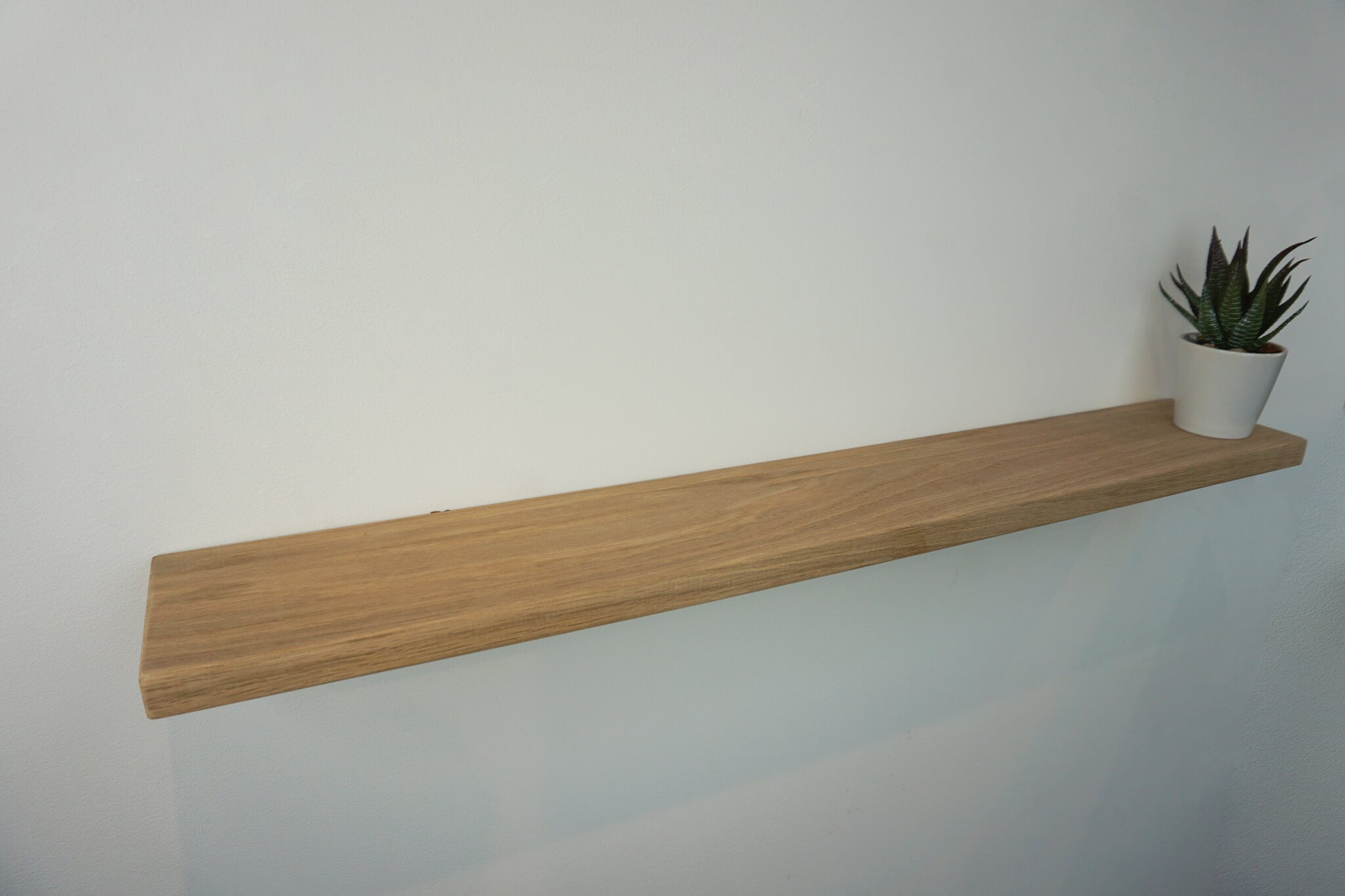 Slim Oak Floating Shelf In a Depth Of 15cm. 2.2cm Thick solid Oak – The ...